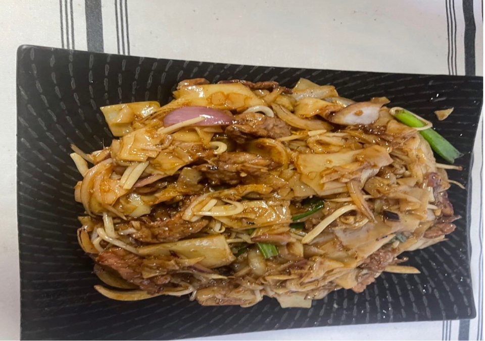Thai Basil Beef Chow Fun
